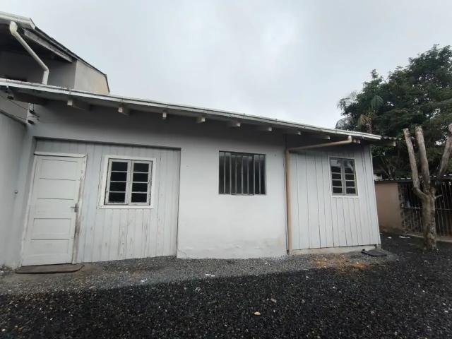 Casa / Sobrado para Locação em Indaial/SC Benedito 2 Quartos