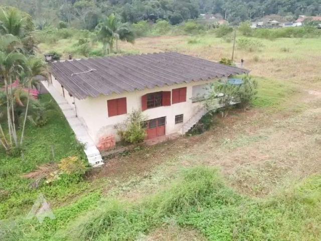 Casa / Sobrado para Locação em Indaial/SC Encano do Norte 3 Quartos