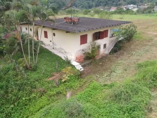 Casa / Sobrado para Locação em Indaial/SC Encano do Norte 3 Quartos
