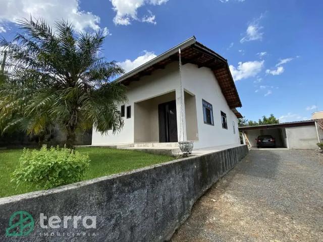 Casa / Sobrado para Locação em Indaial/SC Tapajós 2 Quartos