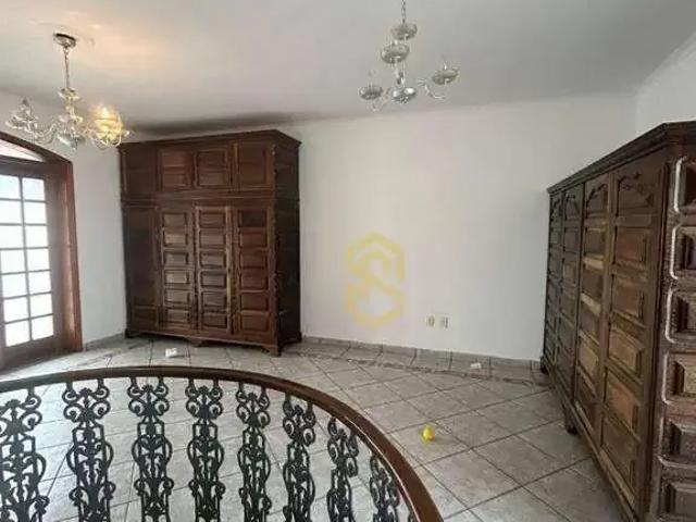 Casa / Sobrado para Locação em Indaiatuba/SP Centro 4 Quartos