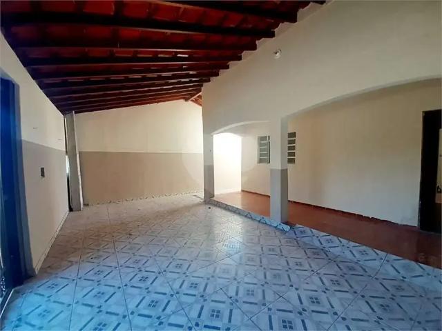 Casa / Sobrado para Locação em Indaiatuba/SP Jardim Tancredo Neves 2 Quartos