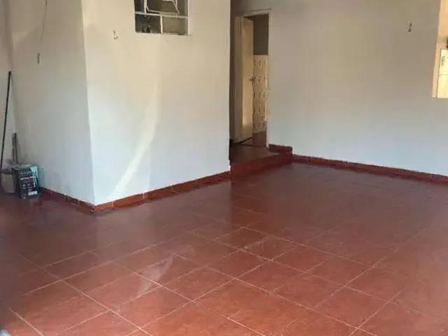 Casa / Sobrado para Locação em Indaiatuba/SP Jardim Califórnia 2 Quartos