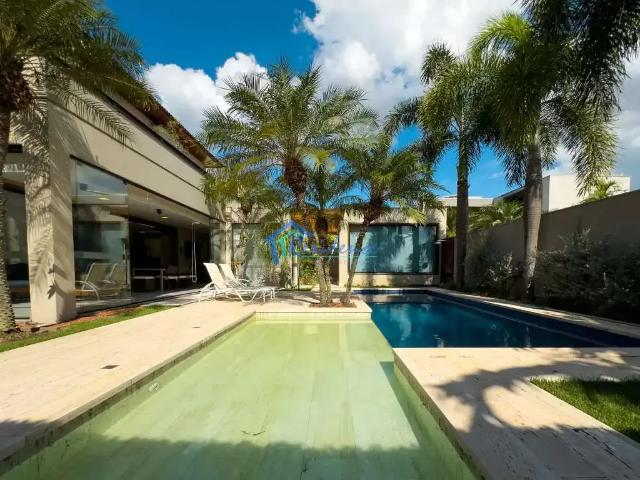 Casa / Sobrado para Locação em Indaiatuba/SP Jardim Maison Du Parc 4 Quartos
