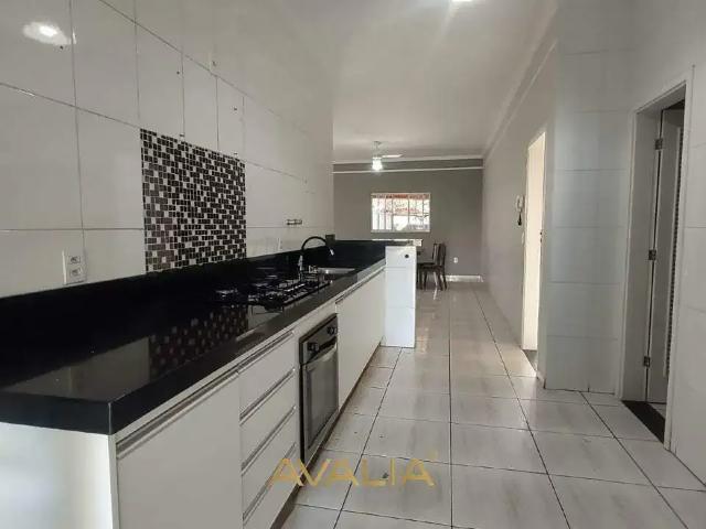 Casa / Sobrado para Locação em Indaiatuba/SP Jardim Morumbi 3 Quartos