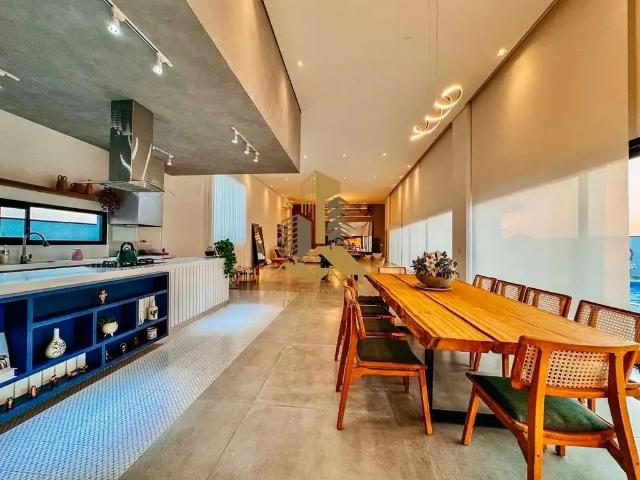 Casa / Sobrado para Locação em Indaiatuba/SP Jardim Morumbi 4 Quartos