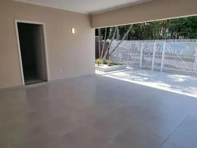 Casa / Sobrado para Locação em Indaiatuba/SP Jardim Morada do Sol 3 Quartos