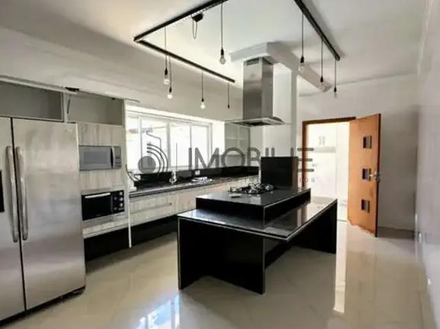 Casa / Sobrado para Locação em Indaiatuba/SP Jardim Portal de Itaici 3 Quartos