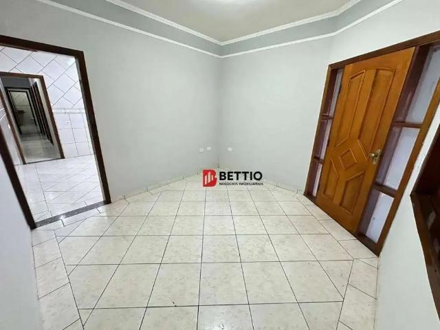 Casa / Sobrado para Locação em Indaiatuba/SP Jardim São Francisco 3 Quartos