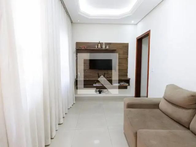 Casa / Sobrado para Locação em Indaiatuba/SP Jardim Sevilha 4 Quartos