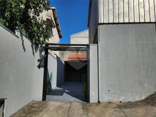 Casa / Sobrado para Locação em Indaiatuba/SP Vila Homero 1 Quartos
