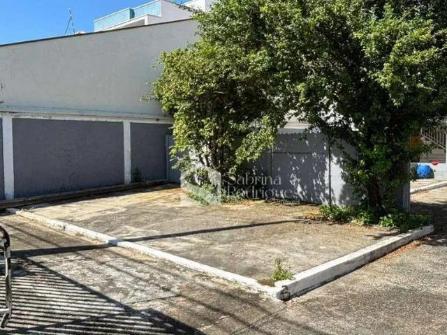 Casa / Sobrado para Locação em Indaiatuba/SP Vila Maria Helena 4 Quartos