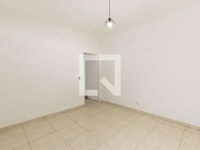 Casa / Sobrado para Locação em Indaiatuba/SP Vila Suíça 2 Quartos
