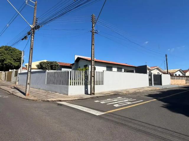 Casa / Sobrado para Locação em Ibiporã/PR Centro 3 Quartos