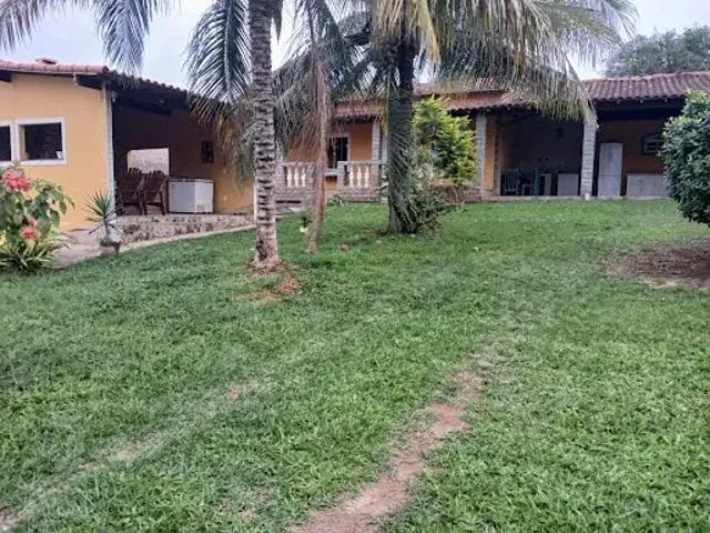 Casa / Sobrado para Locação em Iguaba Grande/RJ Sapeatiba Mirim 1 Quartos