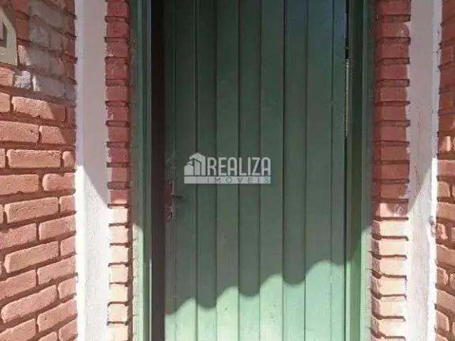 Casa / Sobrado para Locação em Igarapava/SP Conjunto Habitacional Kazuto Yatsuda 2 Quartos