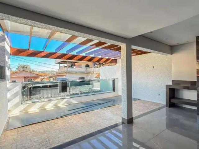 Casa / Sobrado para Locação em Igarapé/MG Centro 3 Quartos