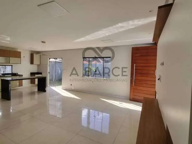 Casa / Sobrado para Locação em Ilhéus/BA Nossa Senhora da Vitória 4 Quartos