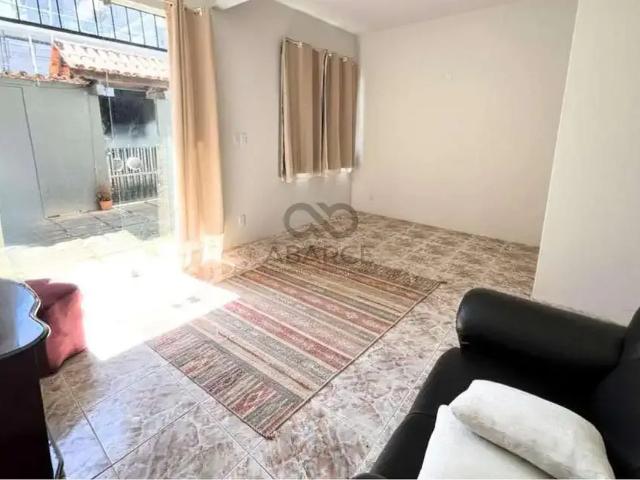 Casa / Sobrado para Locação em Ilhéus/BA São Francisco 5 Quartos