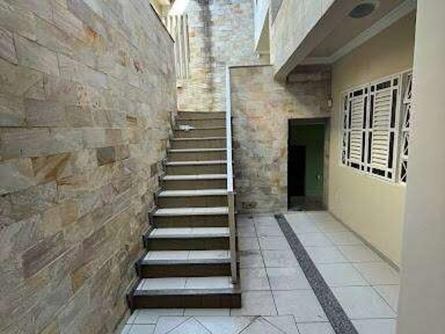 Casa / Sobrado para Locação em Ipatinga/MG Iguaçu 3 Quartos