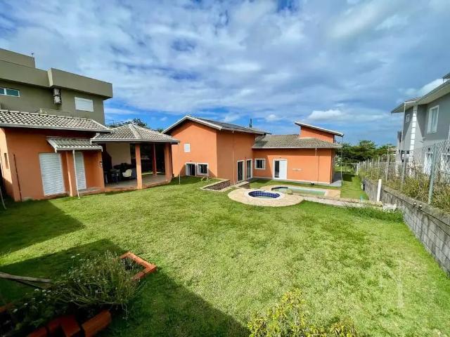 Casa / Sobrado para Locação em Itupeva/SP Morro Alto 3 Quartos