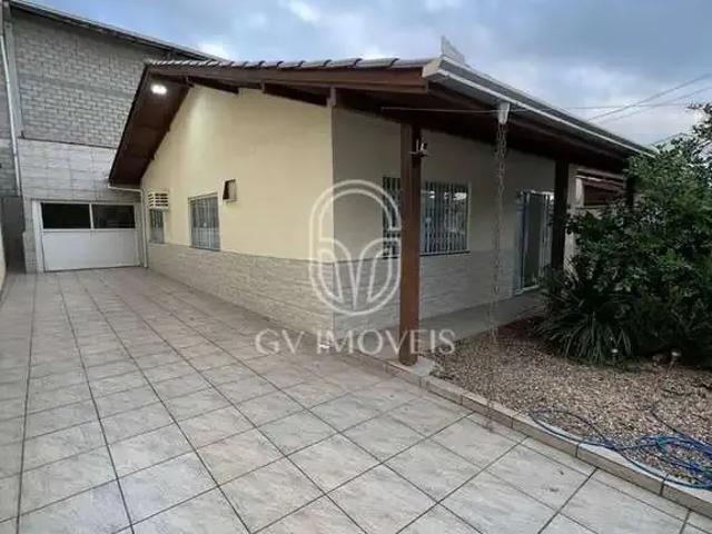 Casa / Sobrado para Locação em Itajaí/SC Cordeiros 3 Quartos