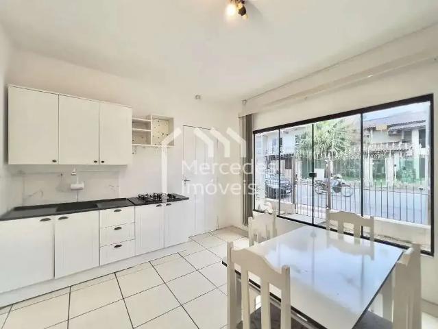 Casa / Sobrado para Locação em Itajaí/SC Centro 1 Quartos