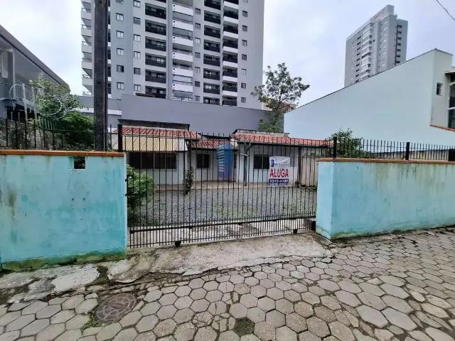Casa / Sobrado para Locação em Itajaí/SC Centro 3 Quartos