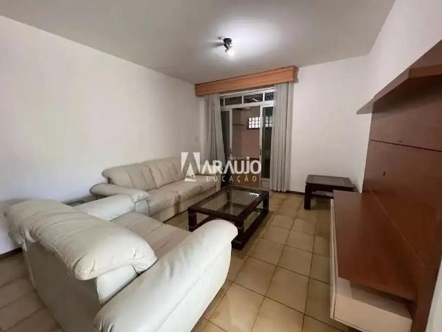 Casa / Sobrado para Locação em Itajaí/SC Centro 4 Quartos