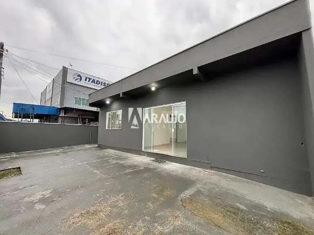 Casa / Sobrado para Locação em Itajaí/SC Salseiros 2 Quartos