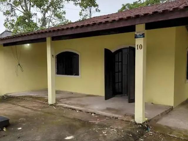 Casa / Sobrado para Locação em Itanhaém/SP Laranjeiras 2 Quartos