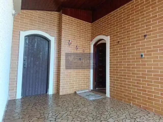 Casa / Sobrado para Locação em Itanhaém/SP Suarão 3 Quartos