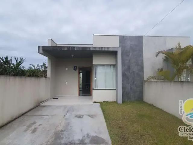 Casa / Sobrado para Locação em Itapoá/SC Cambijú 3 Quartos