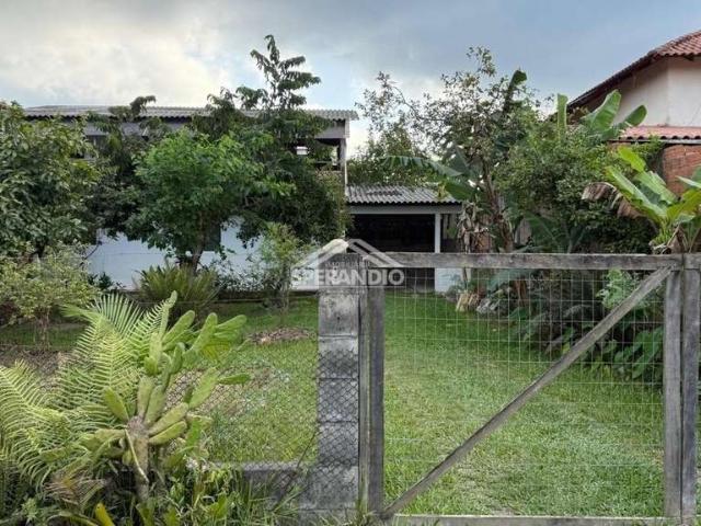 Casa / Sobrado para Locação em Itapoá/SC Centro 1 Quartos