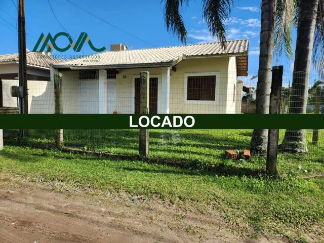 Casa / Sobrado para Locação em Itapoá/SC Farol de Itapoá 2 Quartos