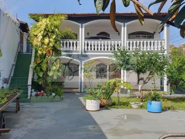 Casa / Sobrado para Locação em Itapecerica da Serra/SP Parque Paraíso 5 Quartos
