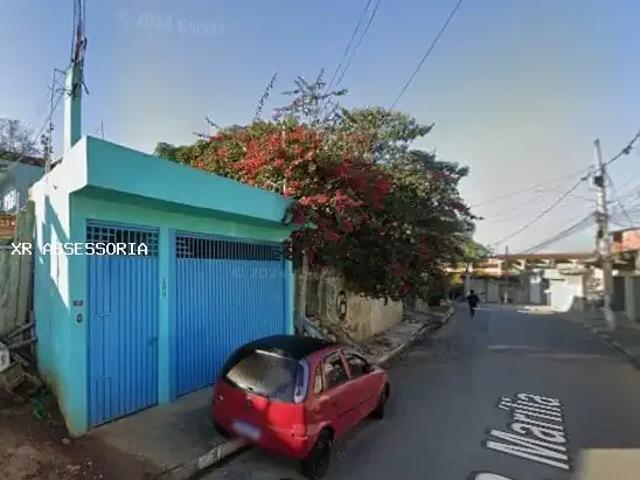 Casa / Sobrado para Locação em Itapecerica da Serra/SP Recreio Primavera 2 Quartos