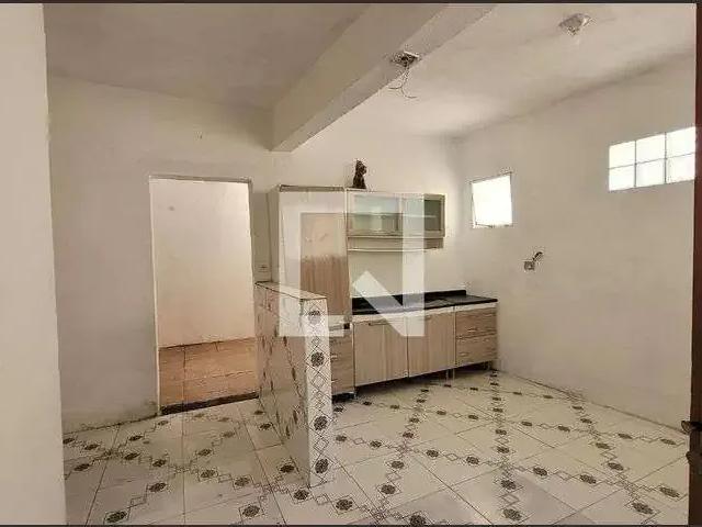 Casa / Sobrado para Locação em Itaquaquecetuba/SP Jardim Odete 1 Quartos