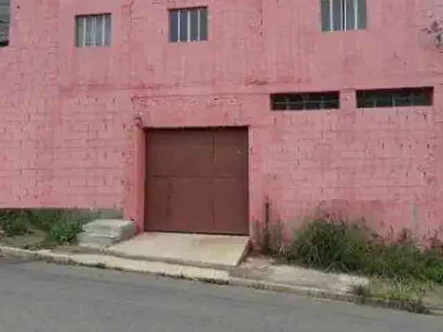 Casa / Sobrado para Locação em Itaquaquecetuba/SP Parque São Pedro