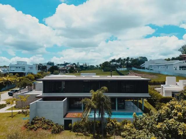 Casa / Sobrado para Locação em Itatiba/SP Condominio Village das Palmeiras 4 Quartos