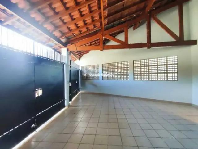 Casa / Sobrado para Locação em Itatiba/SP Jardim Virgínia 3 Quartos