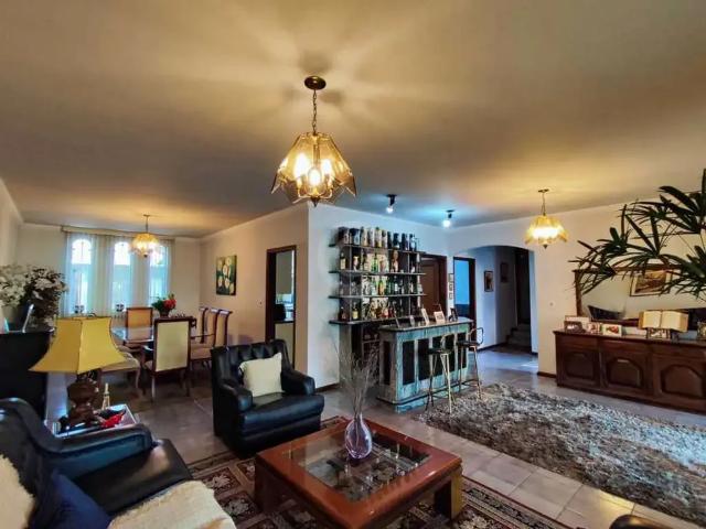 Casa / Sobrado para Locação em Itatiba/SP Jardim Coronel Peroba 3 Quartos