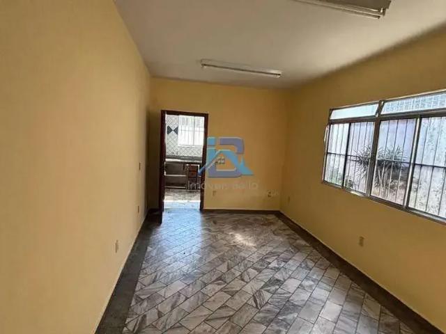Casa / Sobrado para Locação em Itatiba/SP Jardim São José 4 Quartos