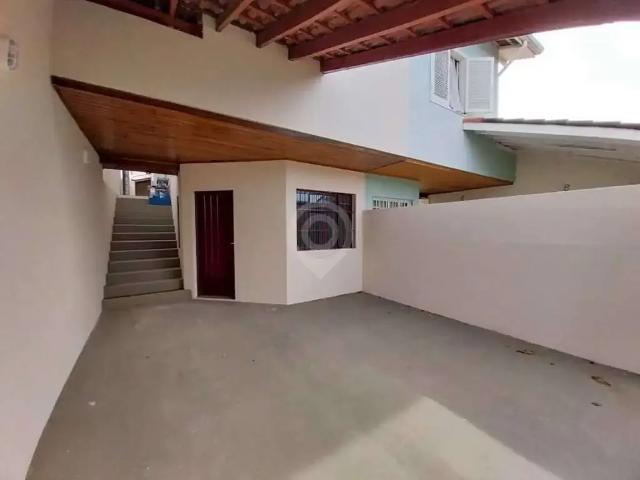 Casa / Sobrado para Locação em Itatiba/SP Jardim Santa Filomena 3 Quartos