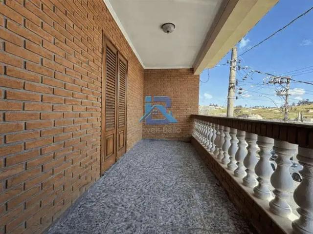 Casa / Sobrado para Locação em Itatiba/SP Vila Brasileira 2 Quartos