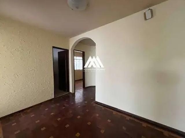 Casa / Sobrado para Locação em Itaúna/MG Graças 3 Quartos