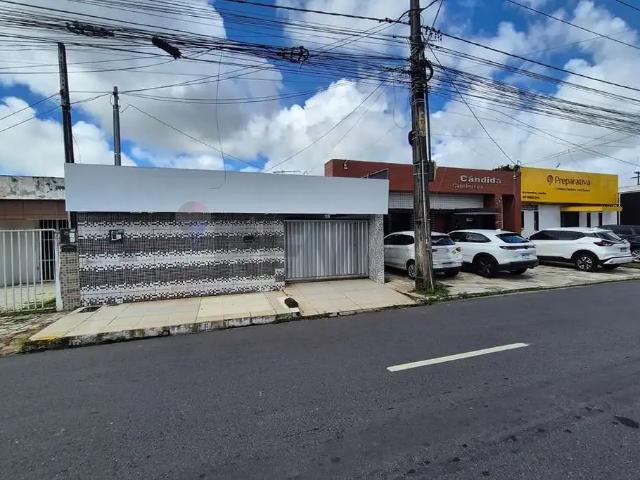 Casa / Sobrado para Locação em João Pessoa/PB Torre 3 Quartos