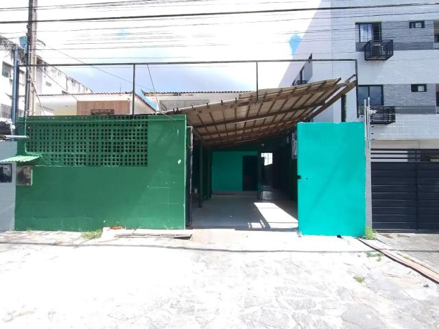 Casa / Sobrado para Locação em João Pessoa/PB Bessa 4 Quartos