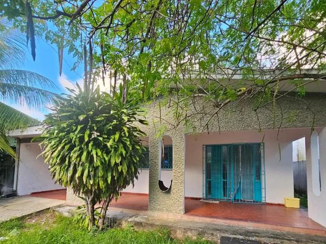 Casa / Sobrado para Locação em João Pessoa/PB Cabo Branco 3 Quartos