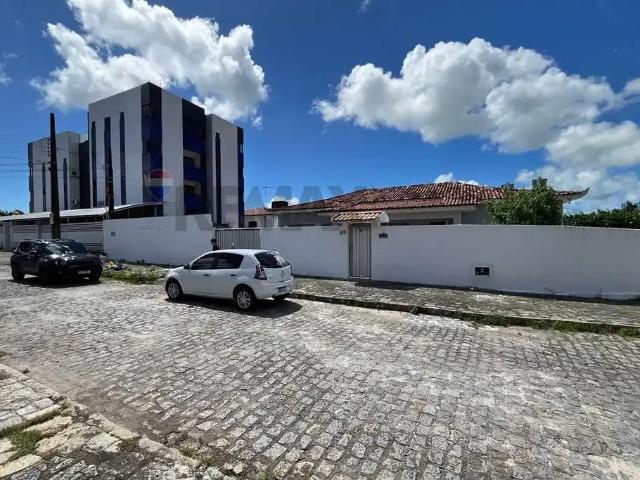 Casa / Sobrado para Locação em João Pessoa/PB Ipês 5 Quartos